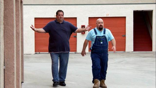 Storage Hunters